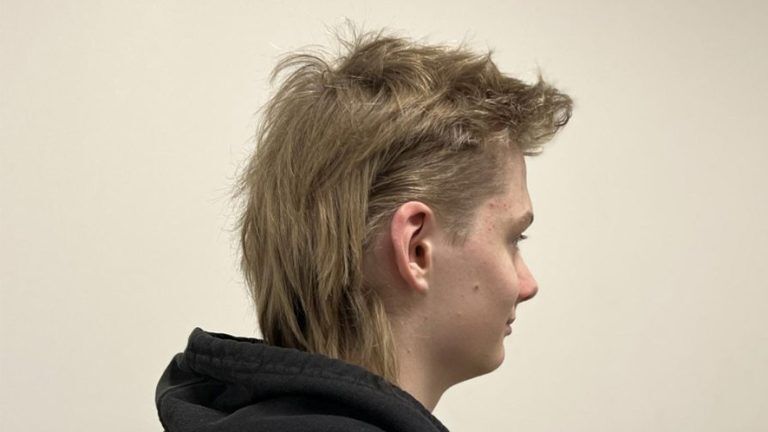 Unveiling the Peso Pluma Haircut: A Trendsetting Mullet-Like Hairstyle
